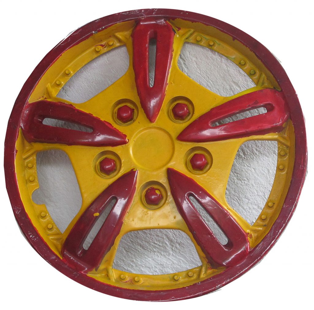 Hubcaps – Flying Beetle . US